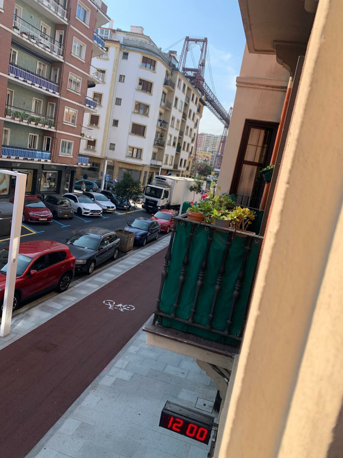 El Metro de Bilbao sufre dos averías en un mismo día y el cierre de La ...